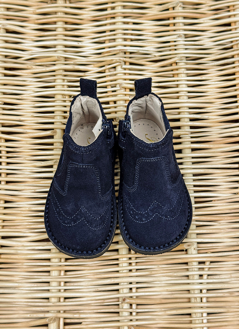 High-quality children's clothing and home linens | Baroni Firenze